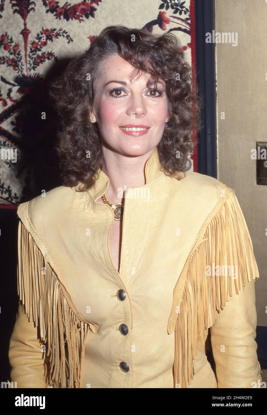 **PHOTO DU FICHIER** Lana Wood allègue dans le Nouveau livre. Sœur Natalie Wood a été agressée ...