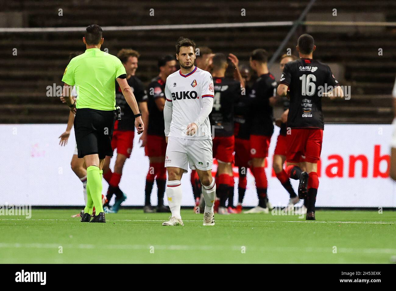 Tom van overtoom Banque de photographies et d’images à haute résolution ...