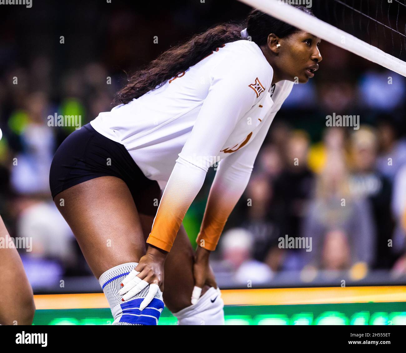 Waco, Texas, États-Unis.6 novembre 2021.BRIONNE BUTLER (10) attend que ...