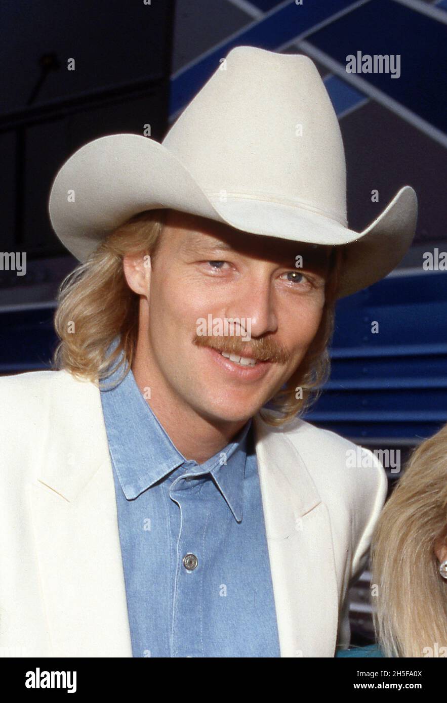 Alan Jackson au 26e prix annuel de l'Académie de musique country à ...