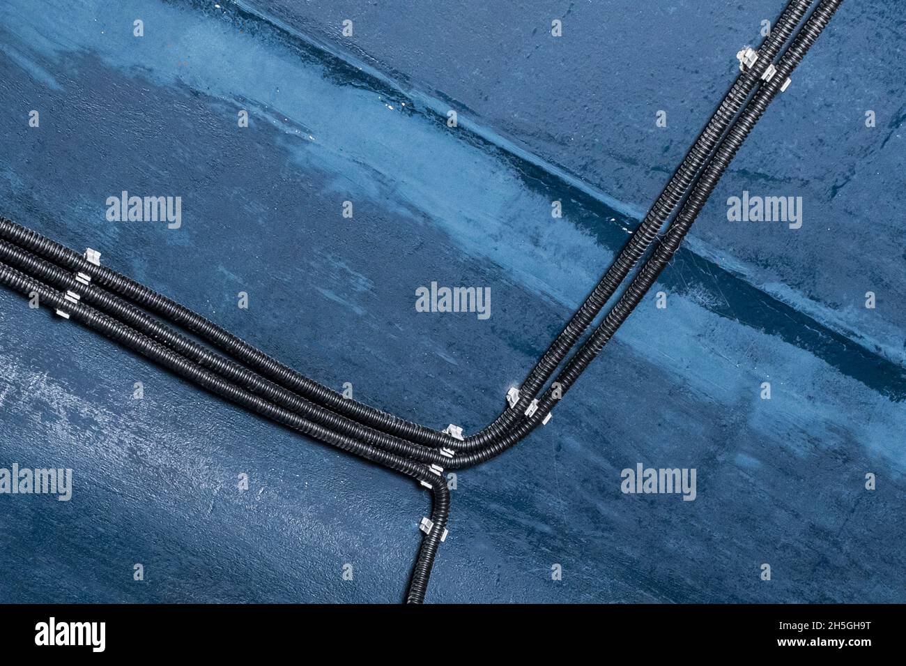 Connexion d'alimentation par câble industriel et isolation des fils ...