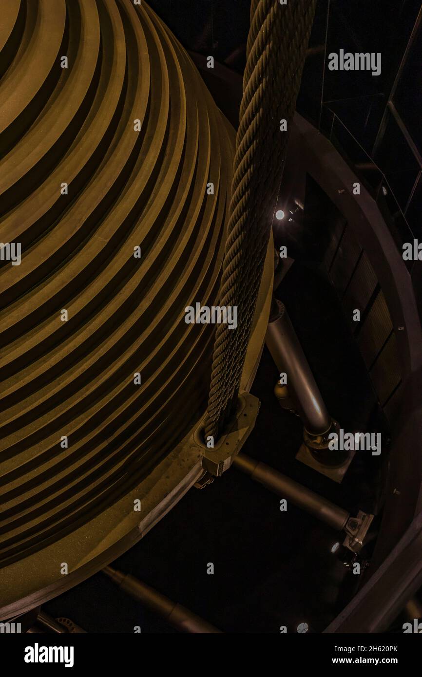 Oscillations pendulaires Banque de photographies et d’images à haute ...