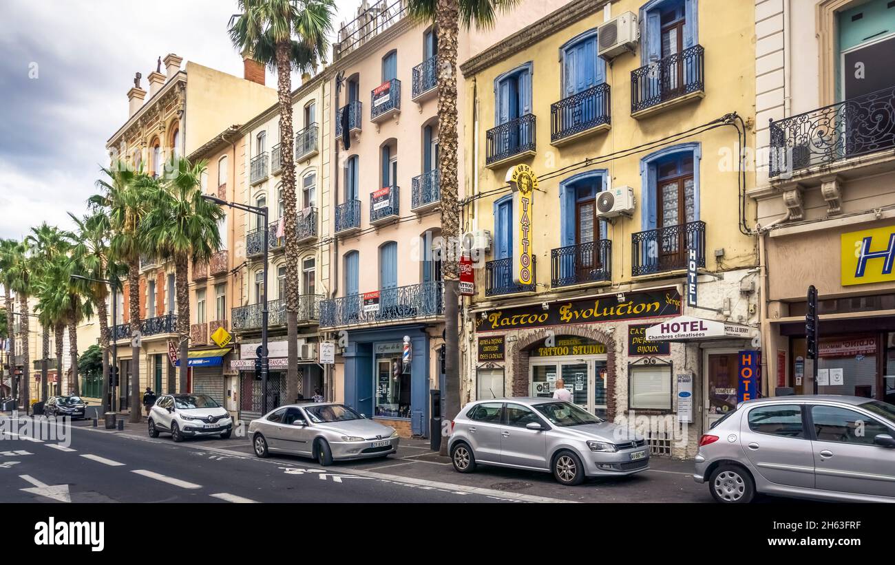 Perpignan street view france Banque de photographies et d’images à ...