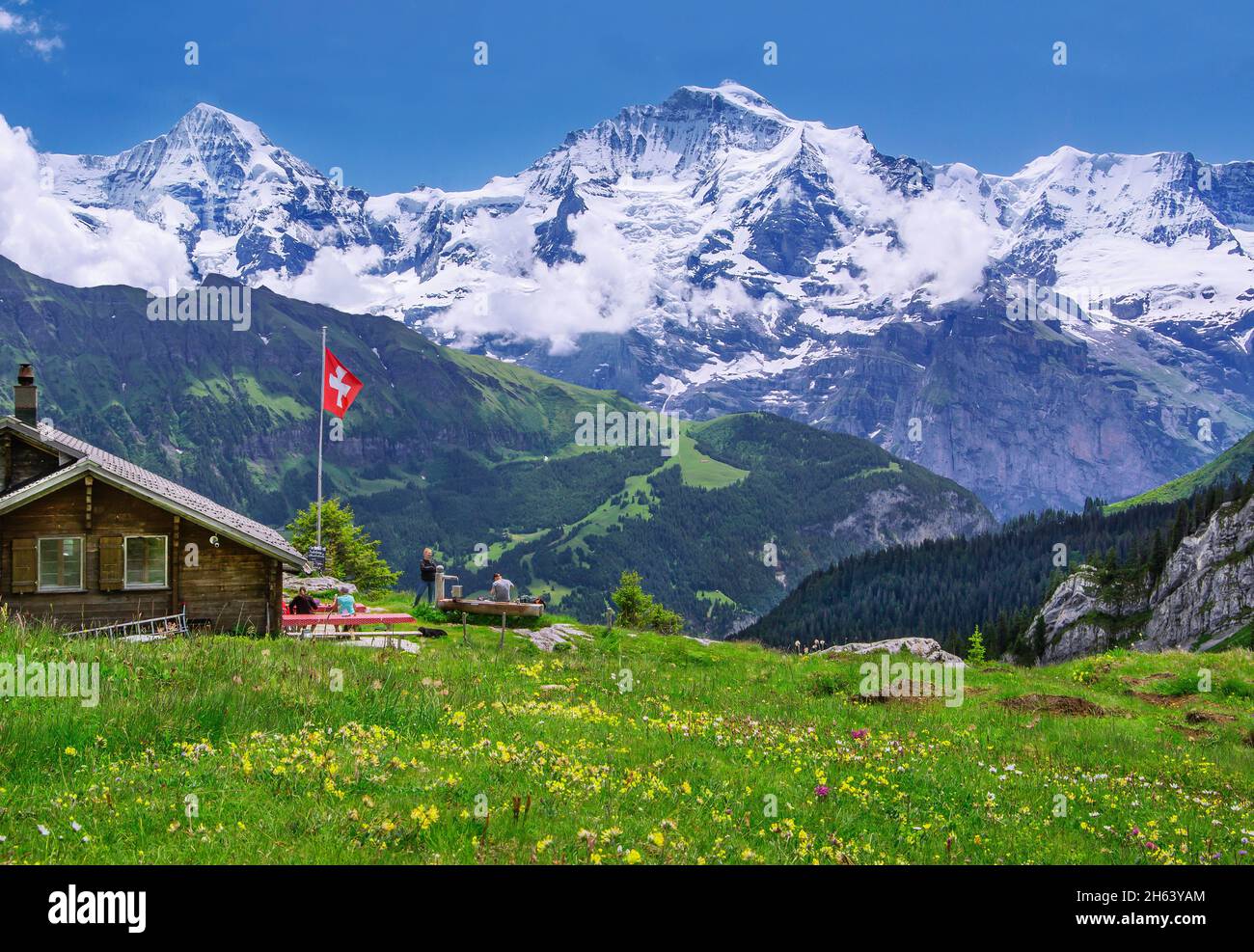 Monch 4107m et jungfrau 4158m Banque de photographies et d’images à ...