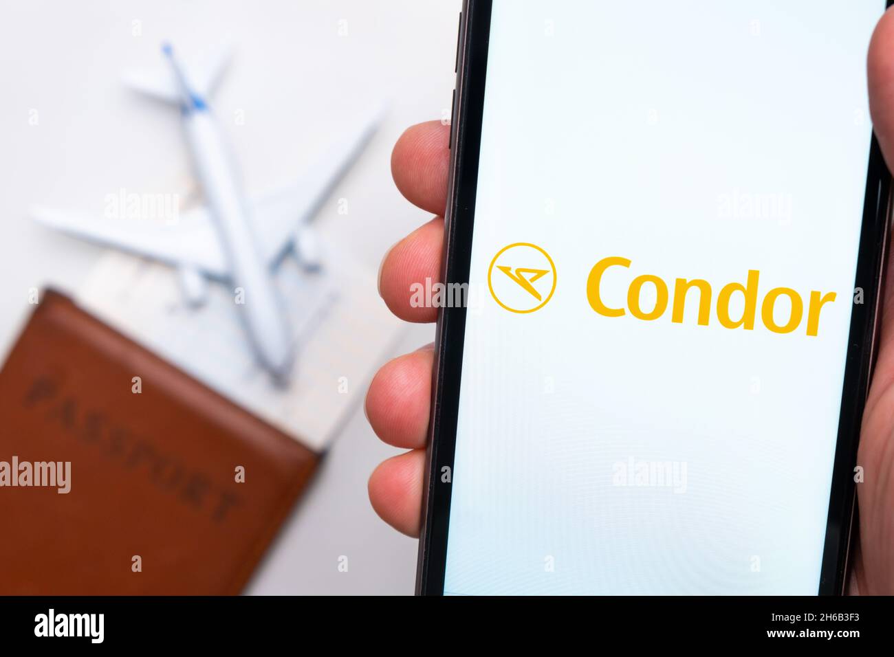 Compagnie aérienne Condor.Un téléphone mobile et une application Condor ...