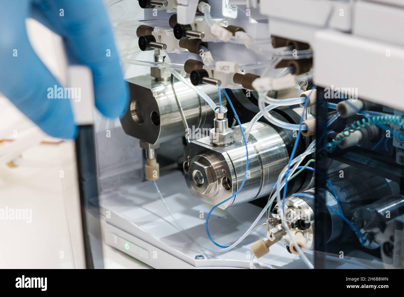 High performance liquid chromatography hplc Banque de photographies et ...