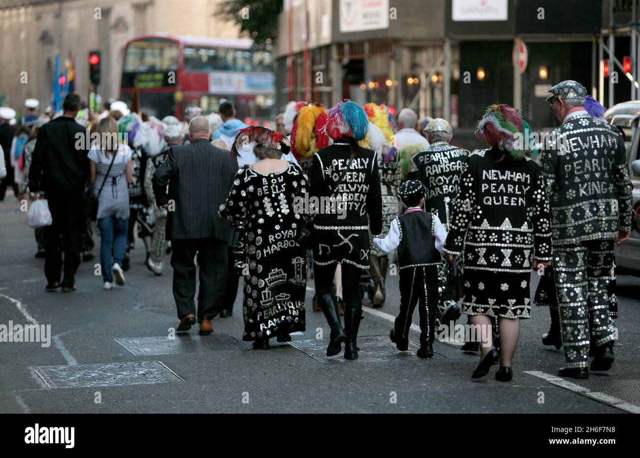 Le festival de récolte des Costermongers de la London PEarly Kings ...