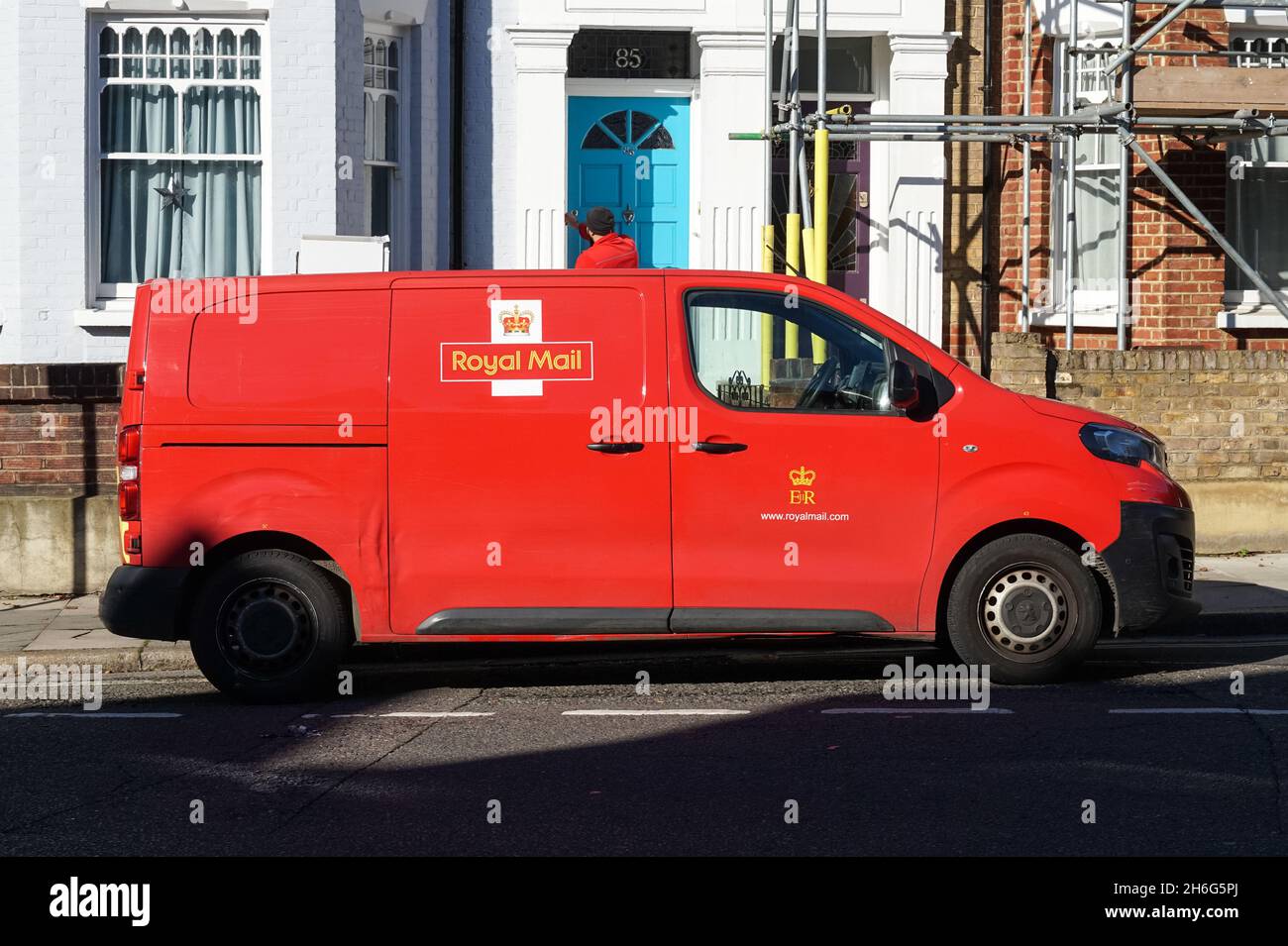 Royal mail home delivery Banque de photographies et d’images à haute ...