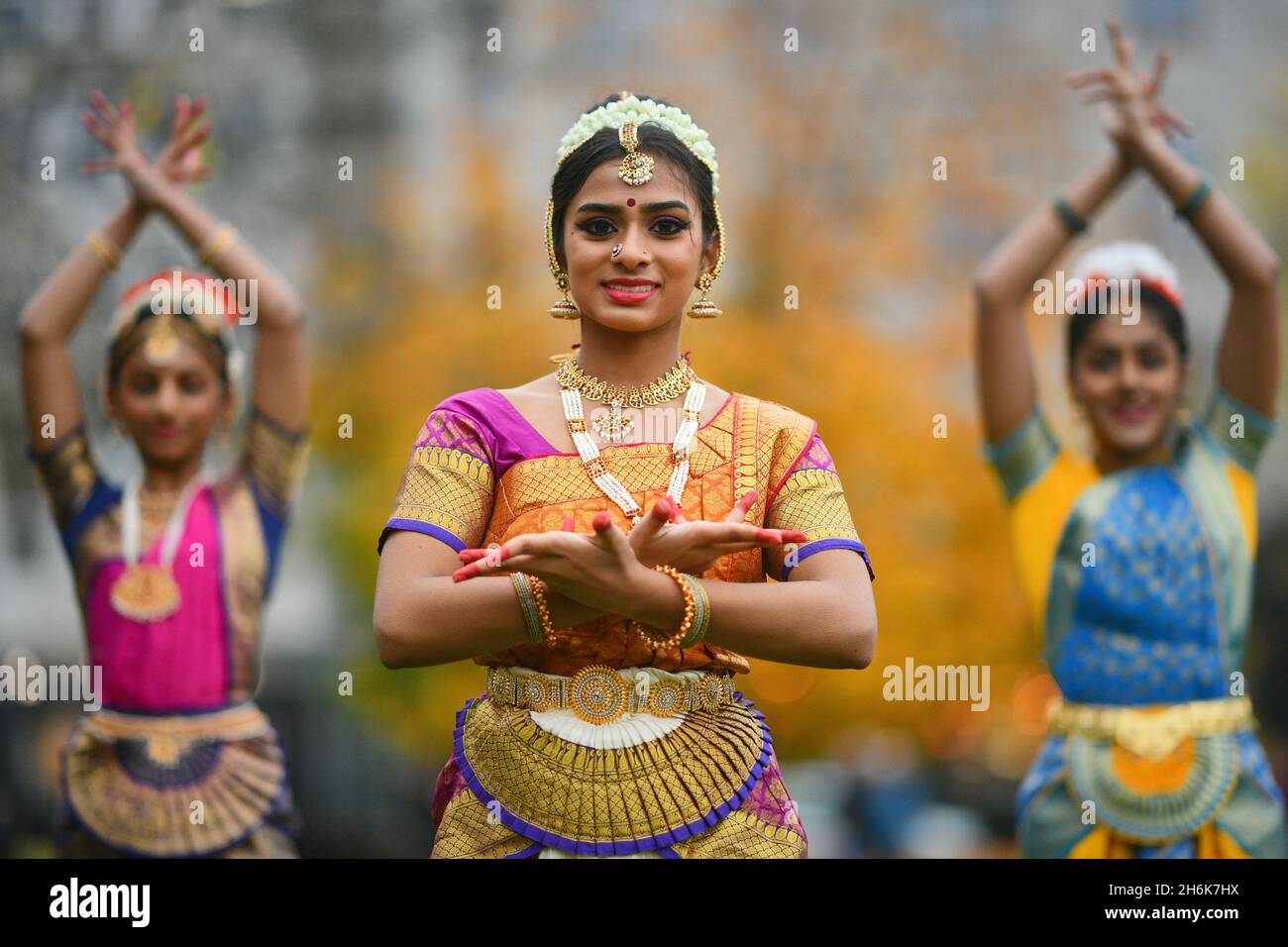 Qui doit avoir lieu le dimanche Banque de photographies et d’images à ...
