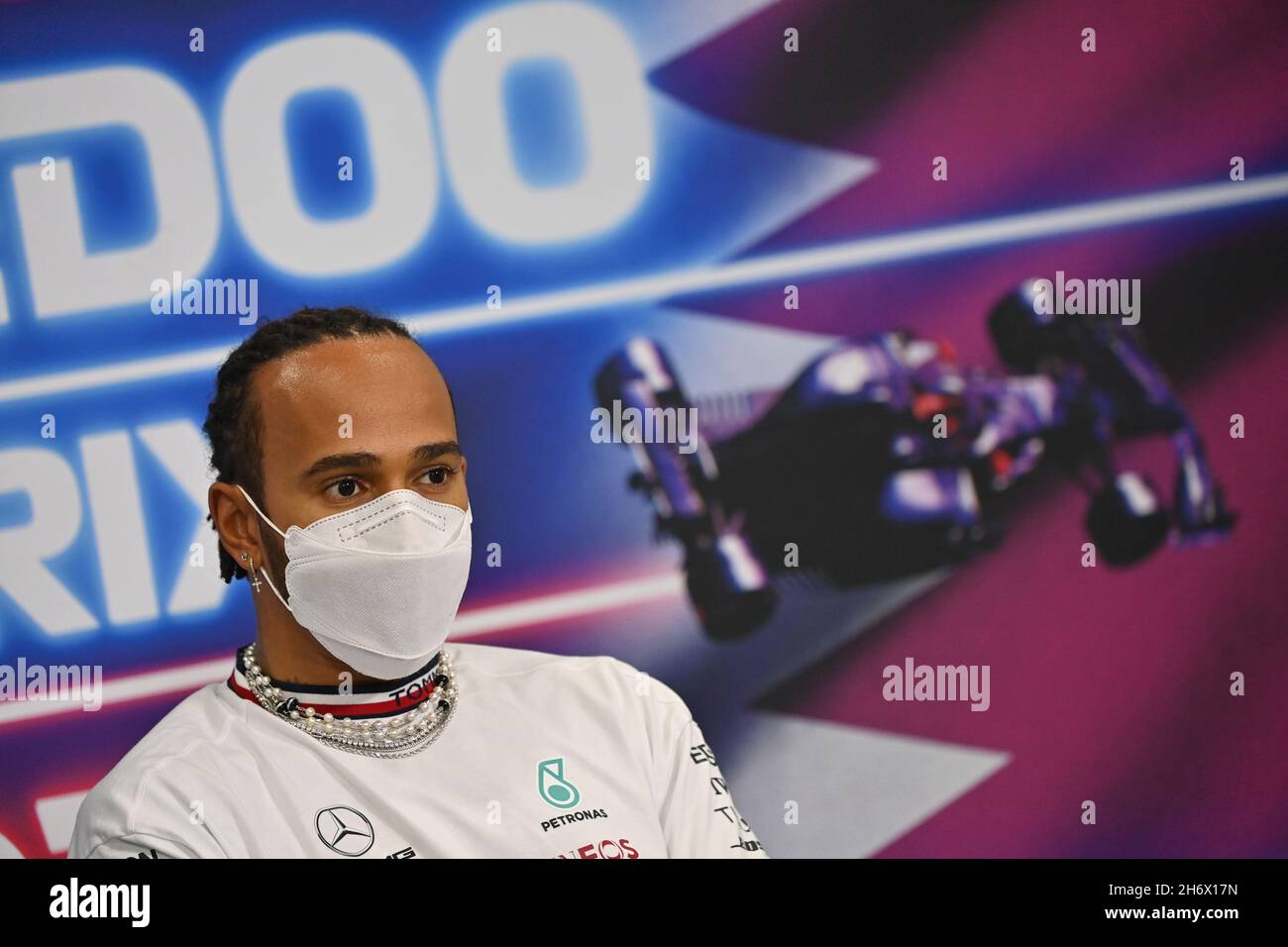 Lewis Hamilton (GBR) Mercedes AMG F1 à la conférence de presse de la ...