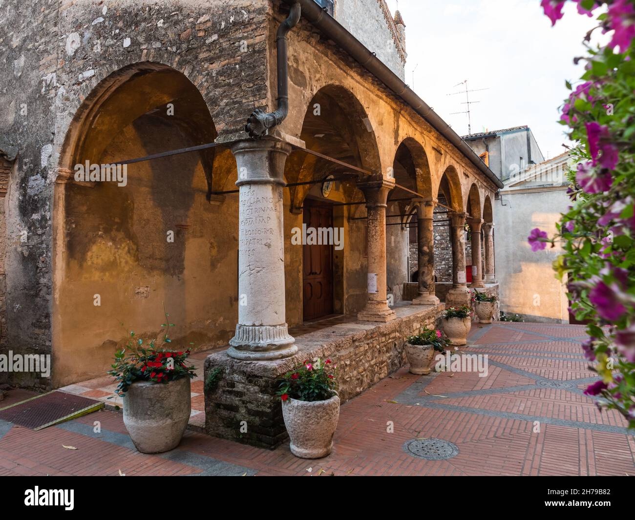 Santa maria della neve Banque de photographies et d’images à haute ... Santa maria della neve Banque de photographies et d’images à haute ...
