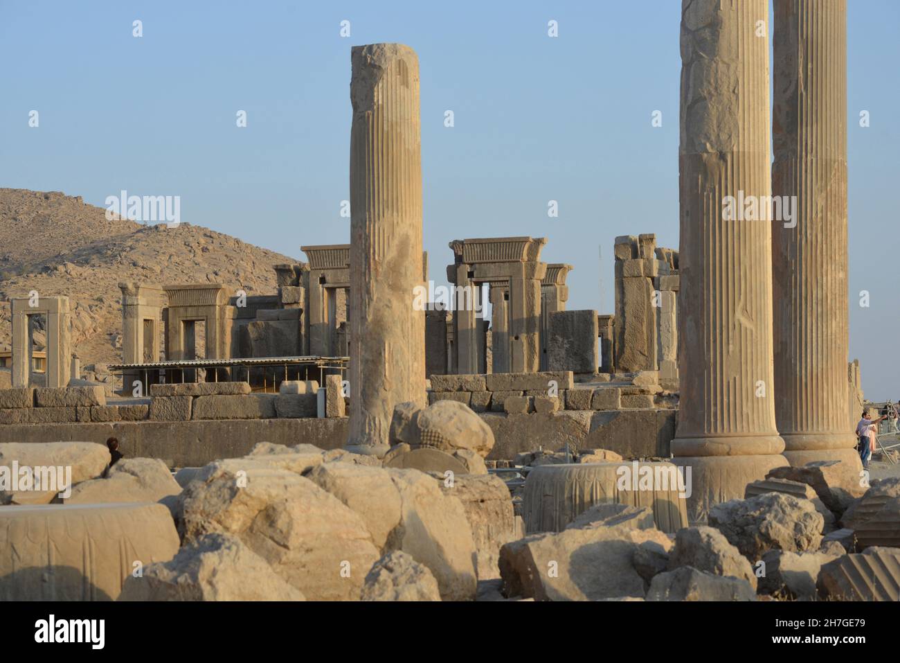 IRAN.SHIRAZ.PERSEPOLIS.LES RUINES DU PALAIS DE TACHARA OU DARIUS ...