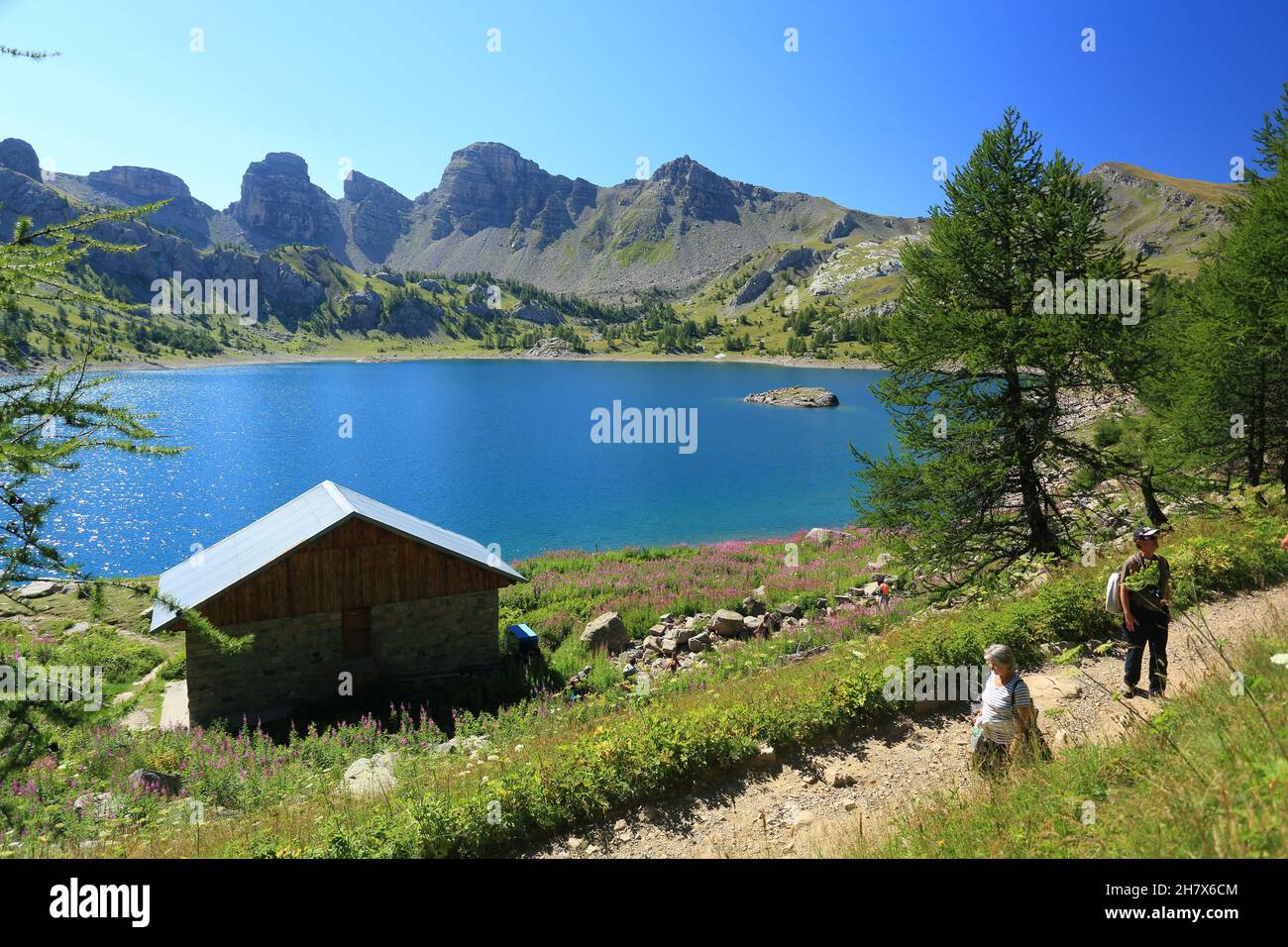 Lac allos Banque de photographies et d’images à haute résolution - Alamy