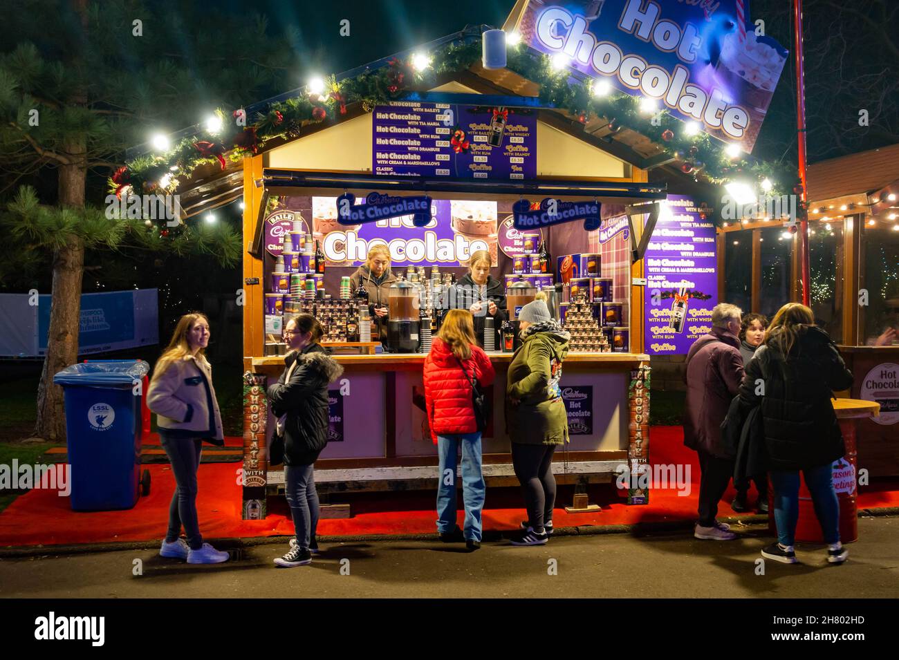 Stand de chocolat chaud Banque de photographies et d’images à haute ...