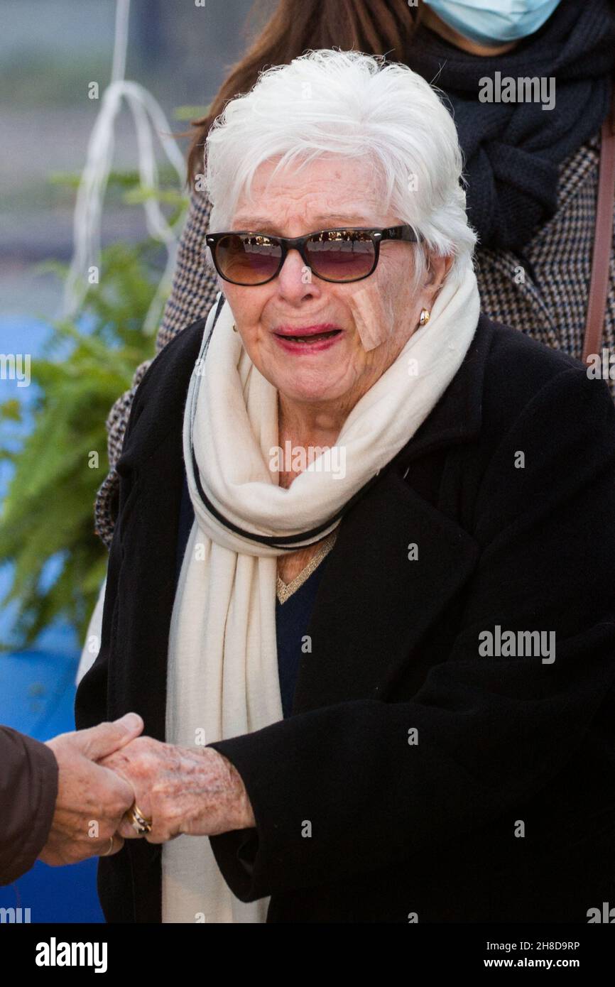 Line Renaud à l'inauguration du quai Jacques Chirac le 29 novembre 2021 ...