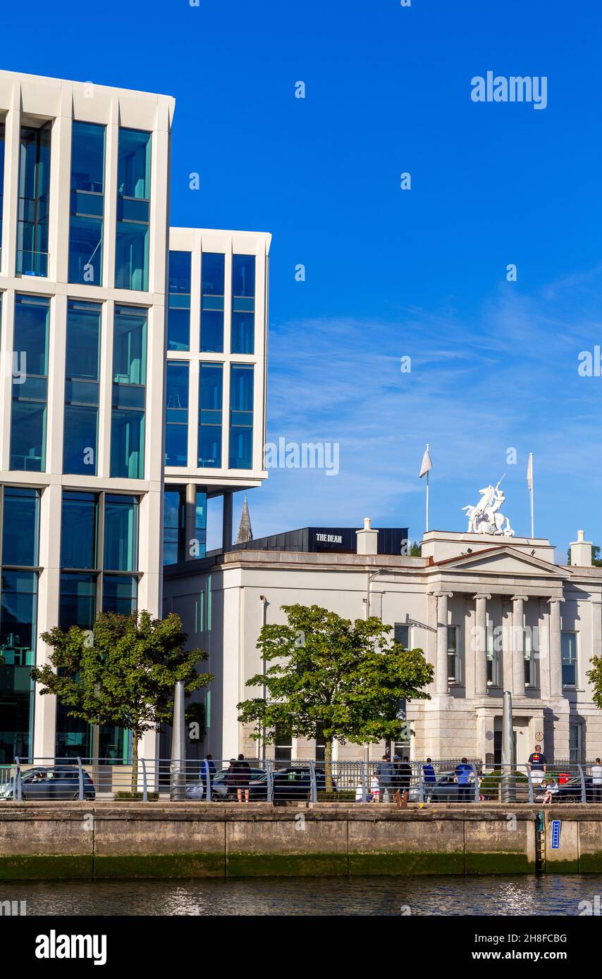 Penrose quay Banque de photographies et d’images à haute résolution - Alamy