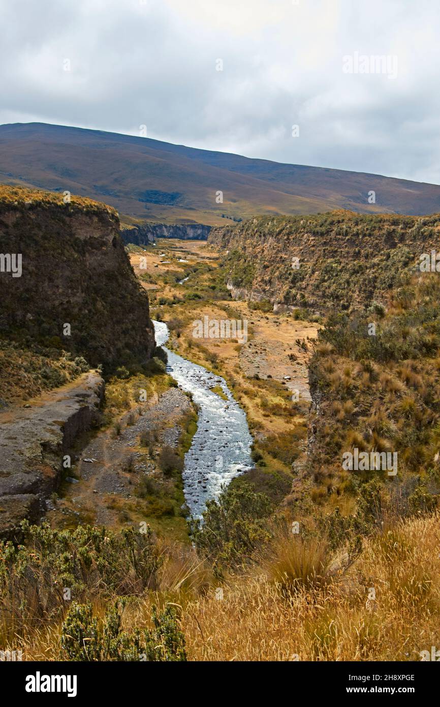 Paysage froid Banque de photographies et d’images à haute résolution ...