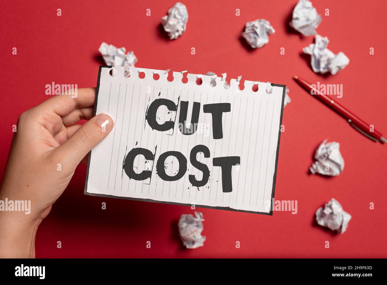 Affichage conceptuel coût de coupe.Aperçu de l'entreprise mesures mises ... Affichage conceptuel coût de coupe.Aperçu de l'entreprise mesures mises ...