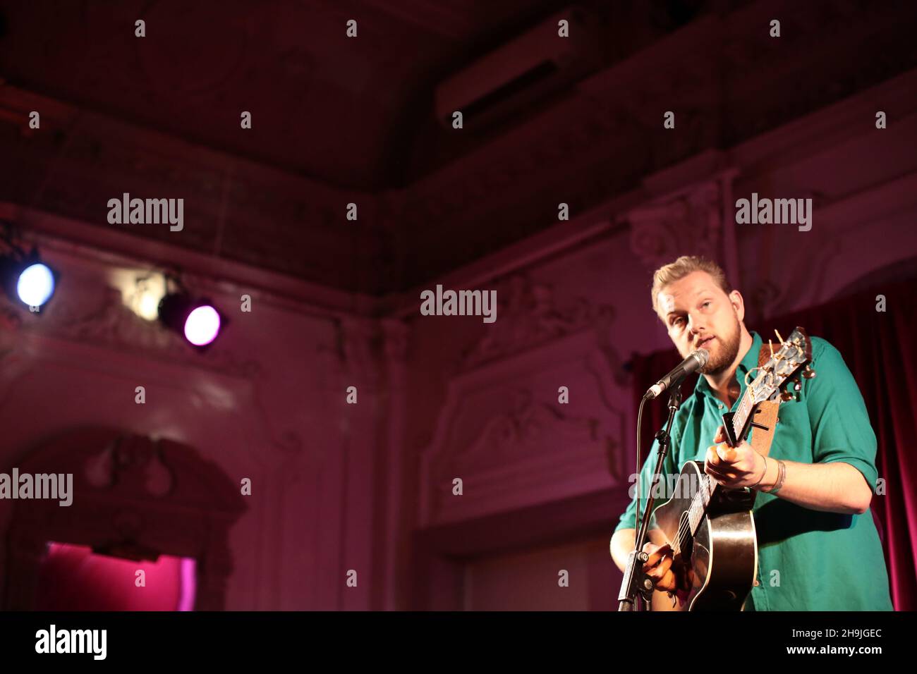 Alexandre wolfe Banque de photographies et d’images à haute résolution ...