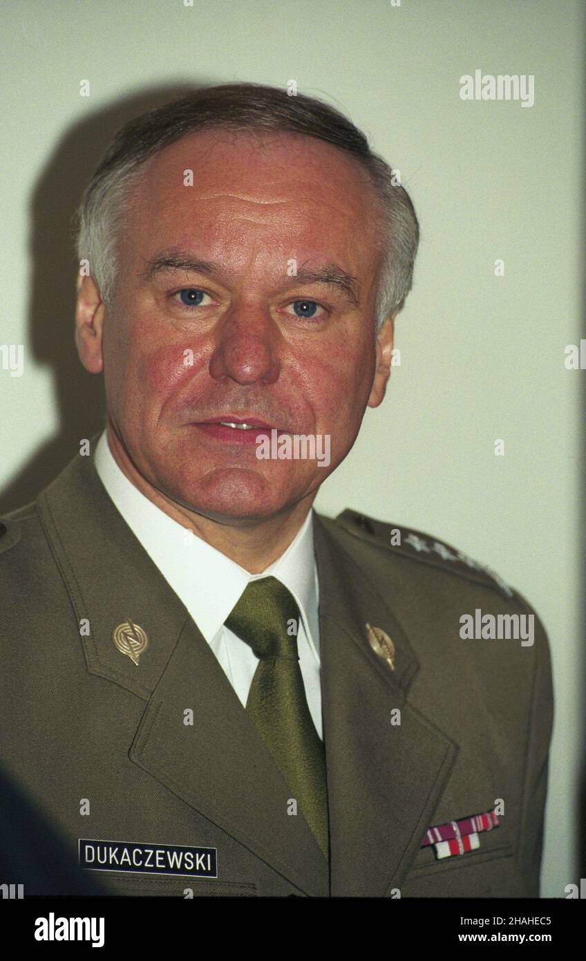 Na wojskowych Banque de photographies et d’images à haute résolution ...