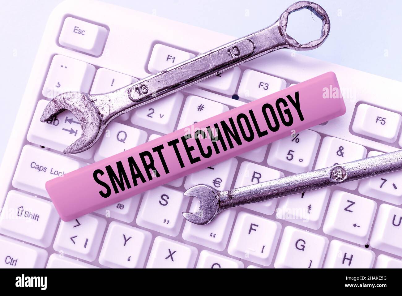 Texte montrant inspiration Smart Technology.Gadgets ou appareils de ...