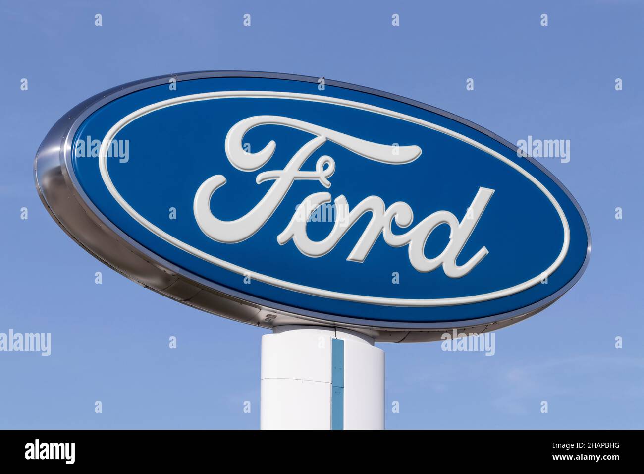 Ford explorer logo Banque de photographies et d’images à haute ...