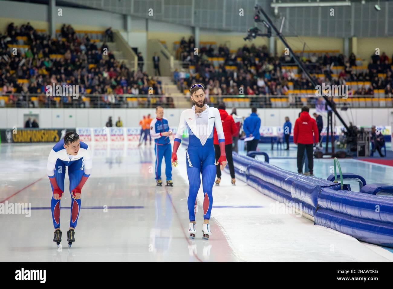 Championnats européens de patinage de vitesse de l'UIP. Athlète sur ...