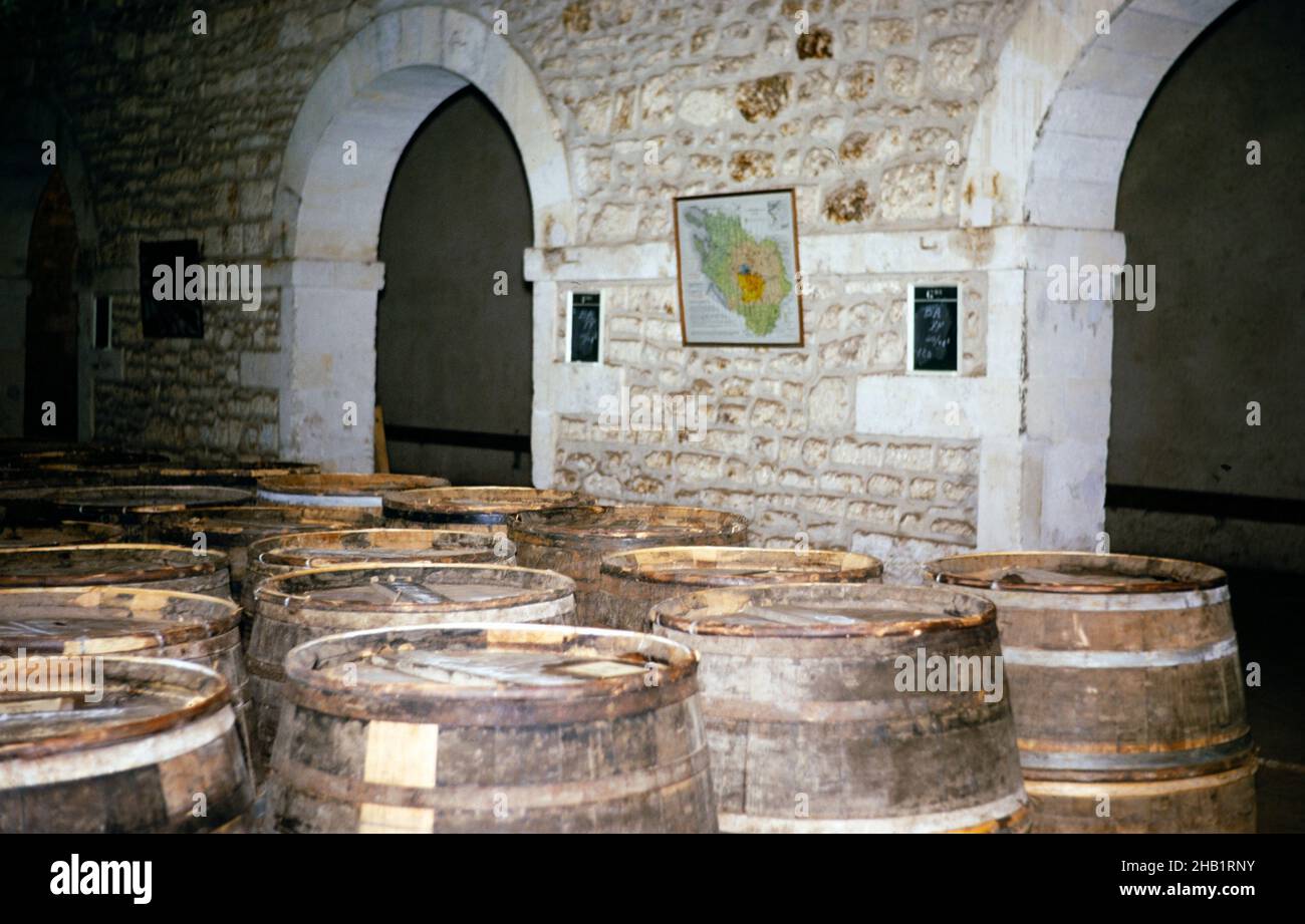 Hennessy distillery cognac Banque de photographies et d’images à haute ...