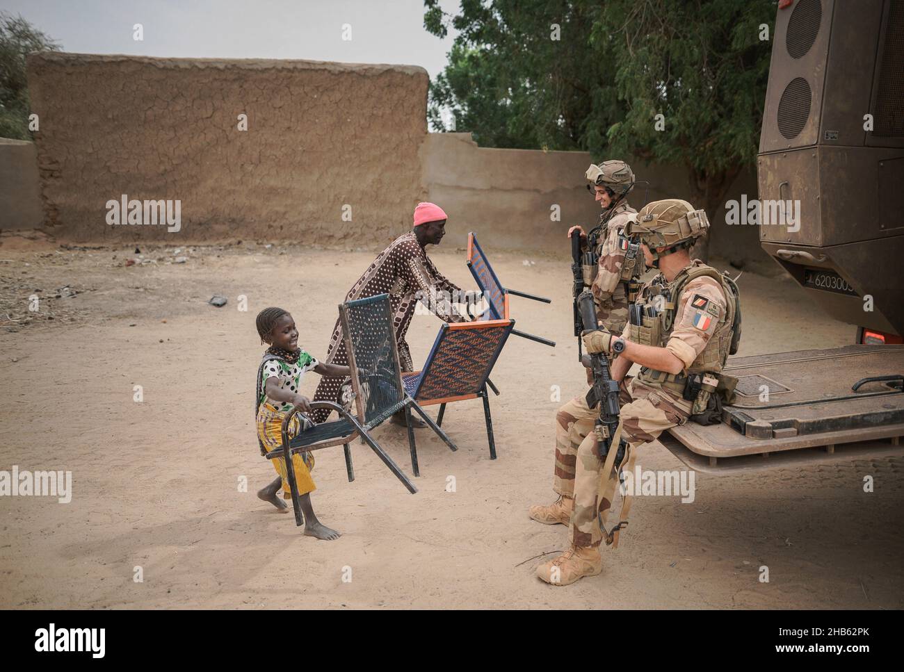 Un peloton du RIMA (régiment d'infanterie navale) de 3rd, basé à vannes ...