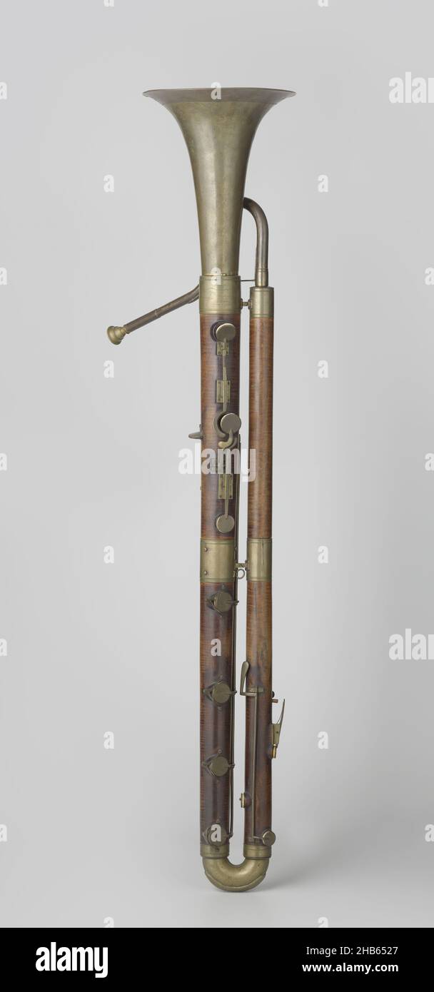 Embouchure cor basse chromatique Banque de photographies et d’images à ...