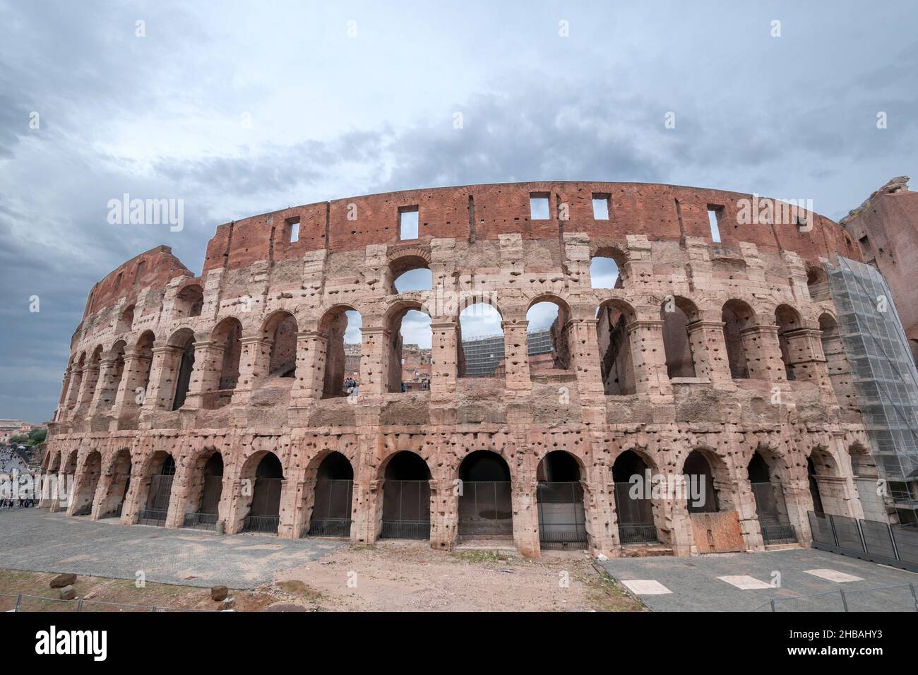 Vues et détails du monument du colisée de rome en Italie Photo Stock ... Vues et détails du monument du colisée de rome en Italie Photo Stock ...