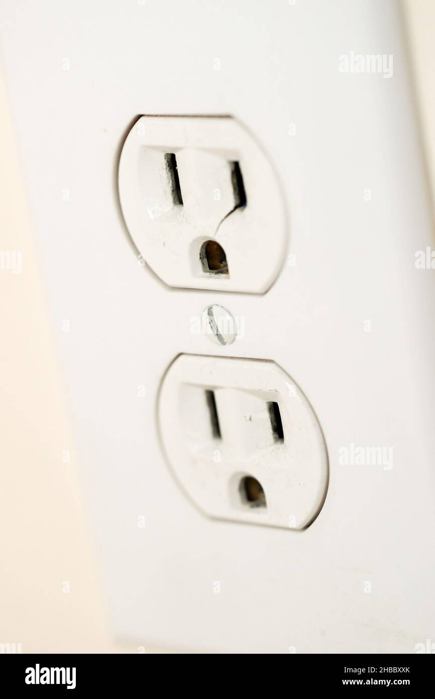 Fiche de prise électrique américaine nord-américaine isolée sur fond ...