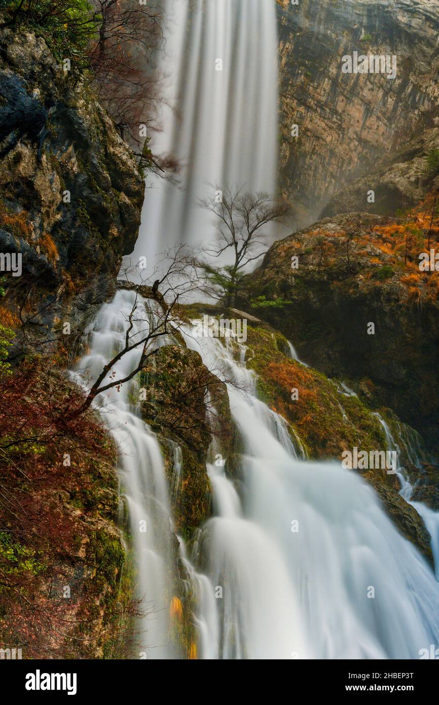 Source of mundo river Banque de photographies et d’images à haute ...