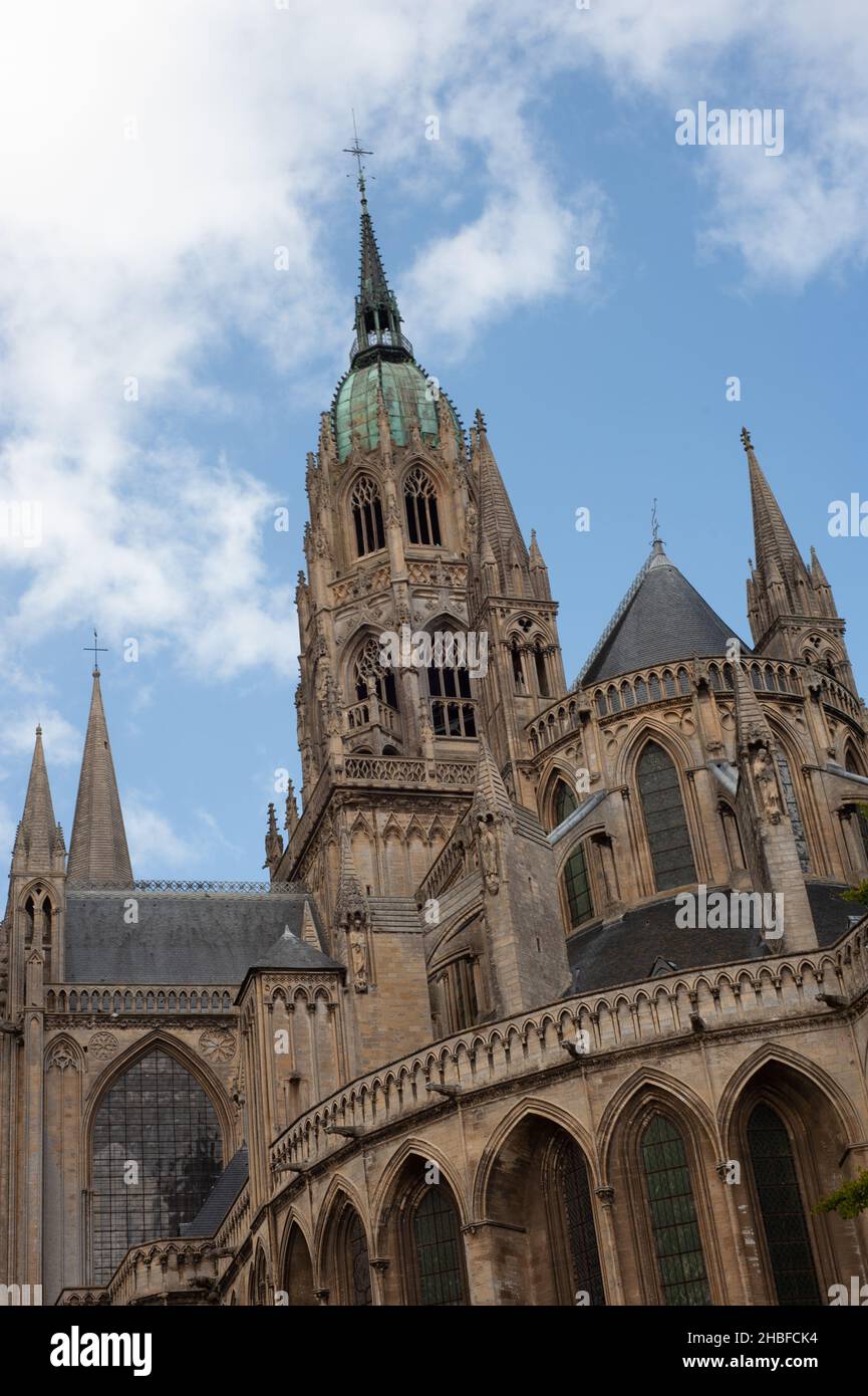 Cathédrale notre dame de bayeux Banque de photographies et d’images à haute résolution - Alamy