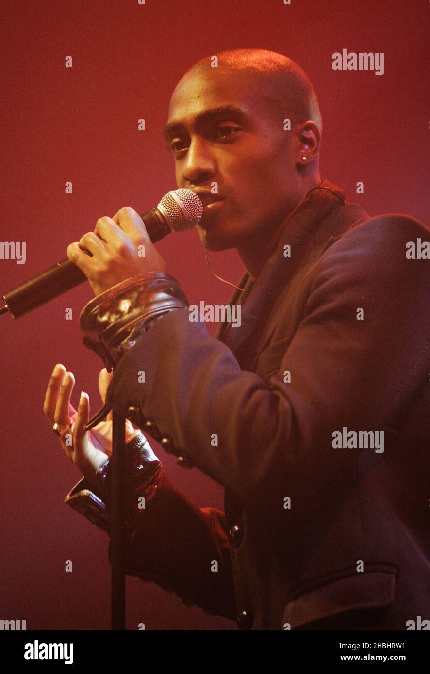 Simon webbe ex chanteur bleu Banque de photographies et d’images à ...