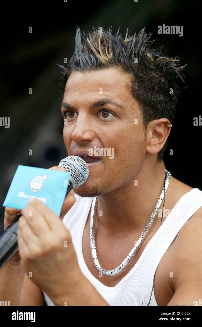 Peter Andre joue en direct sur scène au Big gay Out de Finsbury Park à ...