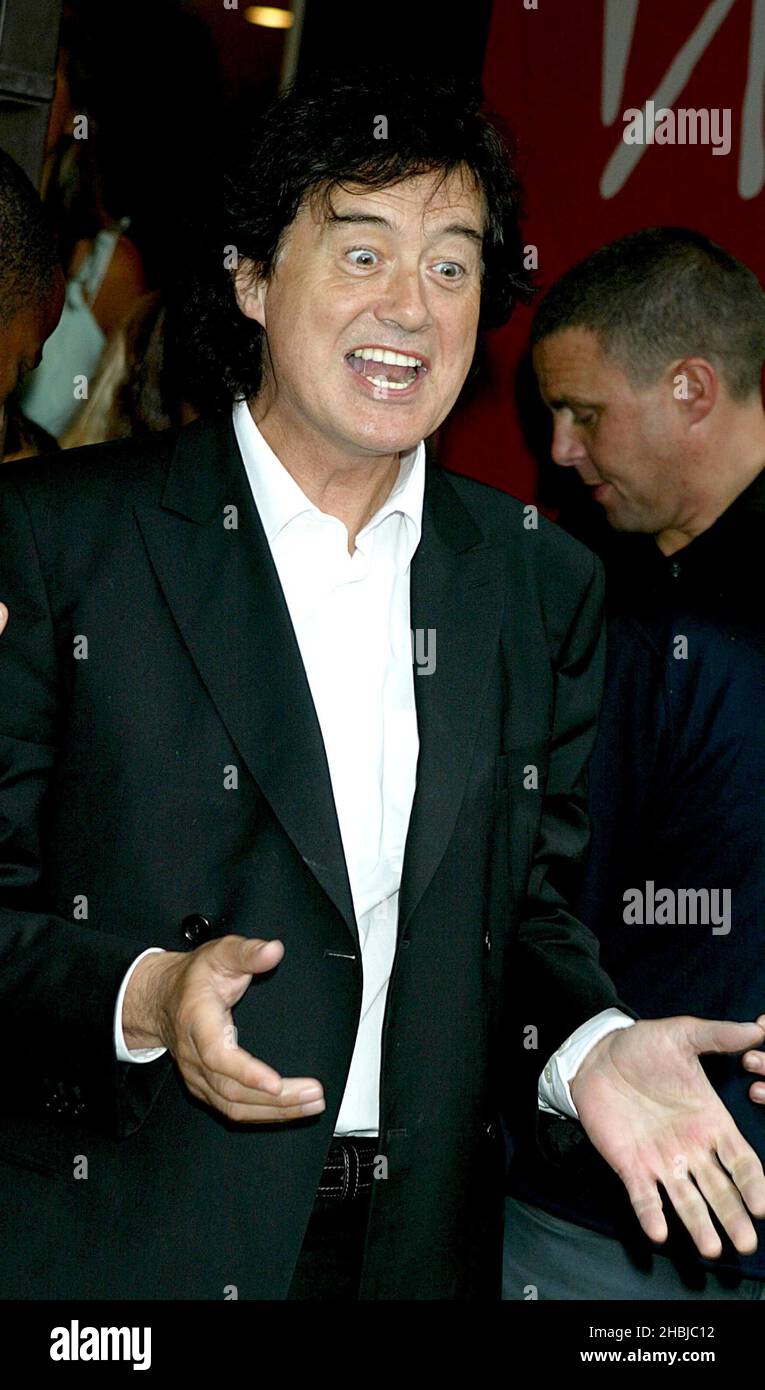 Jimmy page inaugure le « Walk of Fame » de Londres pendant Virgin ...