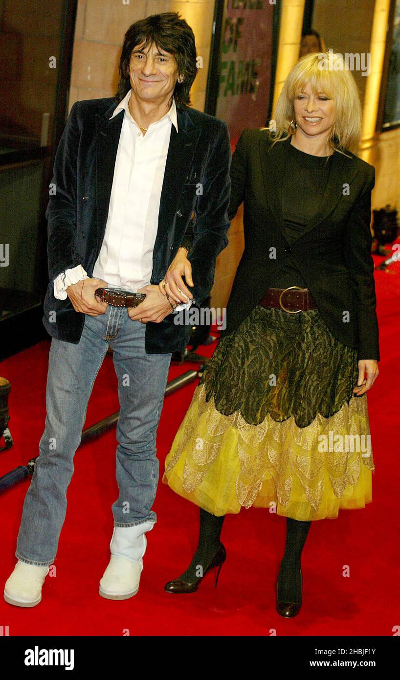 Ronnie Wood et JO Howard arrivent à la finale du « UK Music Hall of ...