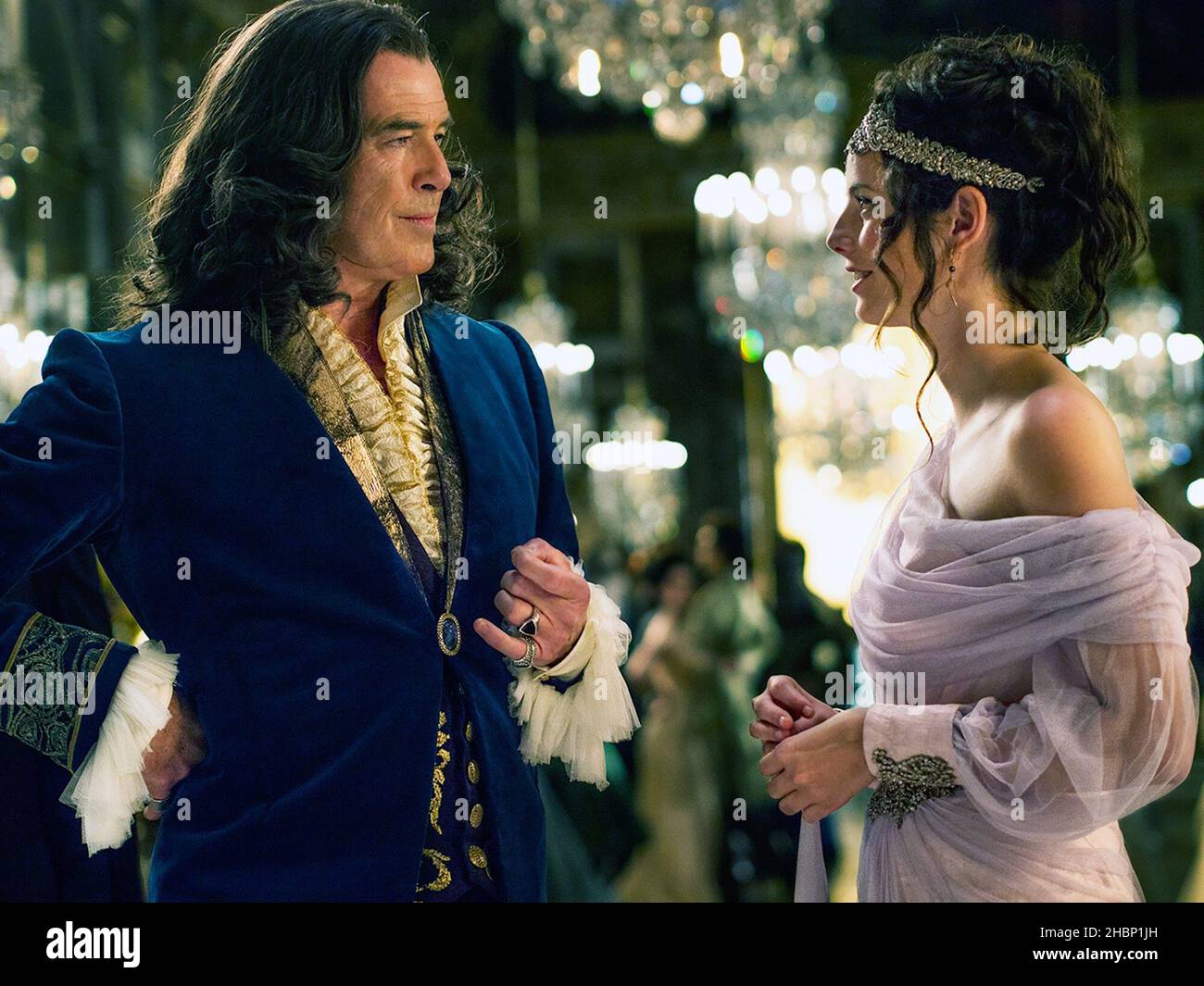 LA FILLE DU ROI, de gauche à droite : Pierce Brosnan, Kaya Scodelario ...