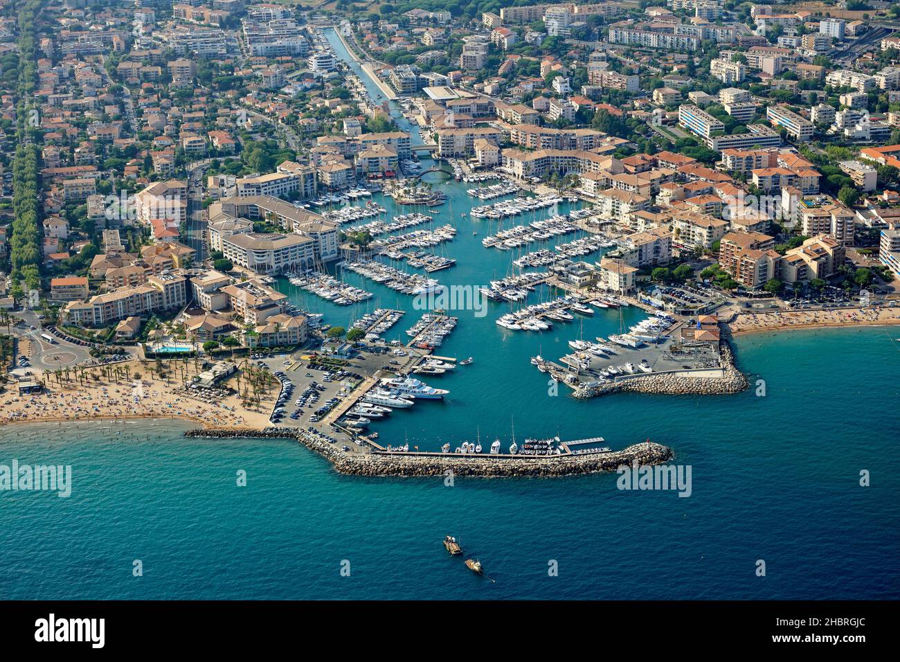Port frejus Banque de photographies et d’images à haute résolution - Alamy