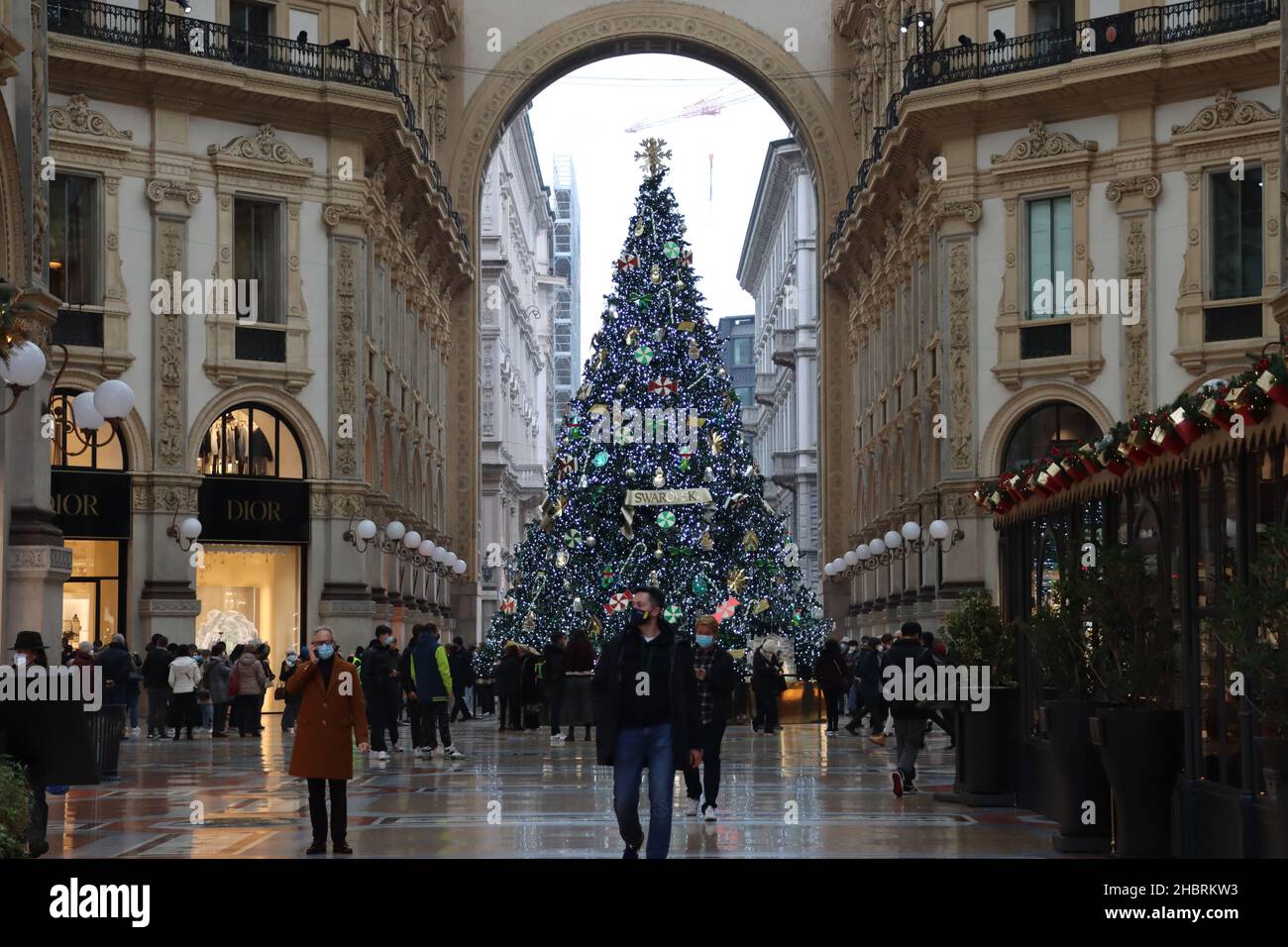 Arbre de noël milano Banque de photographies et d’images à haute ...