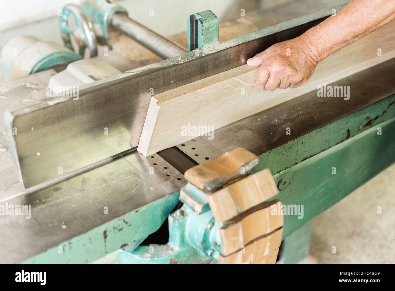 Rabotage du bois Banque de photographies et d’images à haute résolution ...