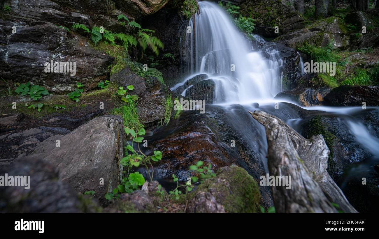 Une scène fascinante de la cascade de Triberg, Forêt Noire, Allemagne ...