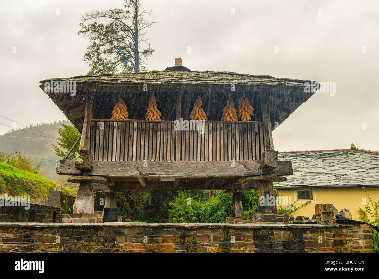 Le jalon traditionnel Banque de photographies et d’images à haute ...
