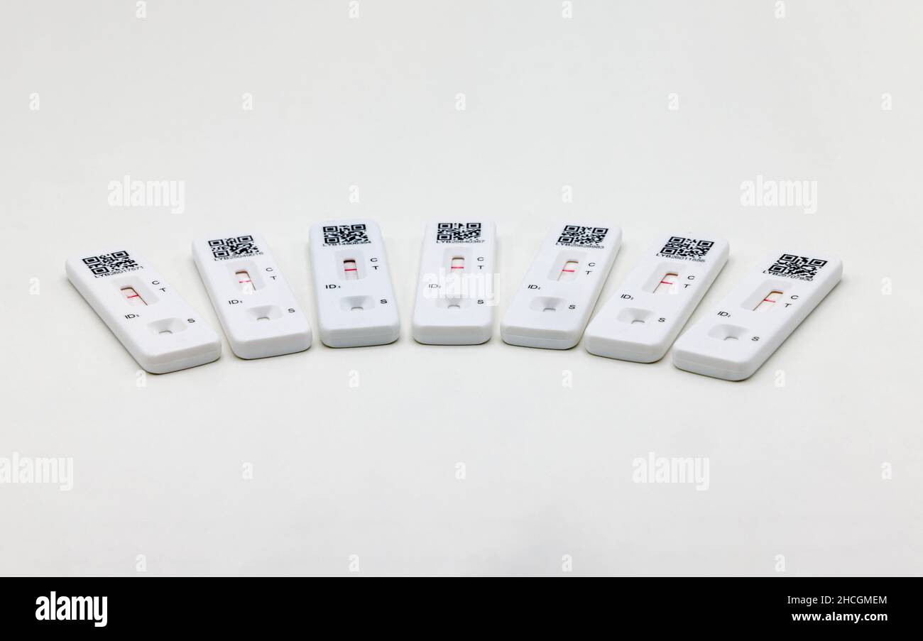 Dispositif d'auto-test rapide de l'antigène ACON Flowflex SARS-CoV-2 ...