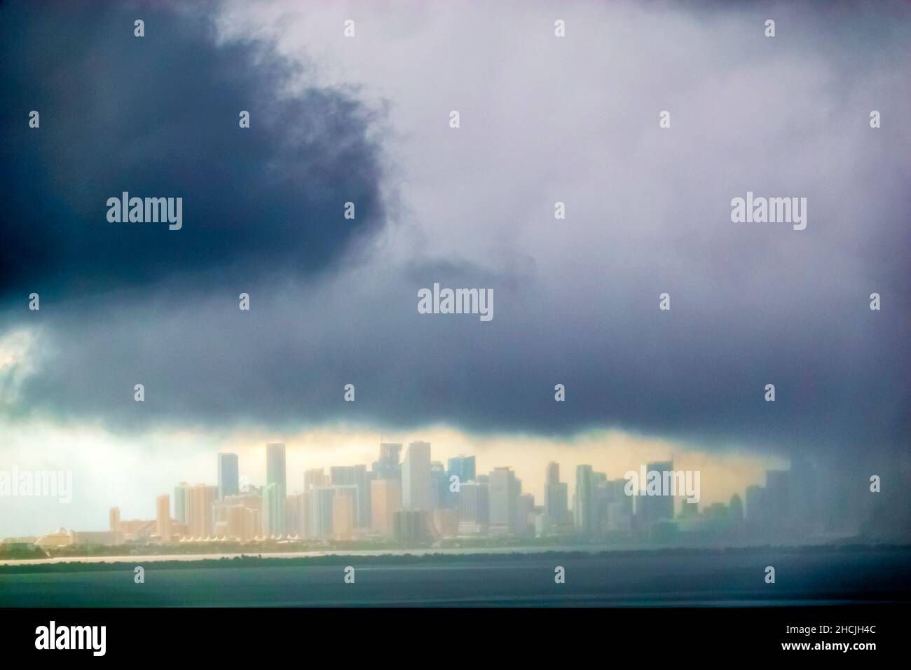 Miami Floride temps averse pluie tempête pluie tempête tempête tempête ...