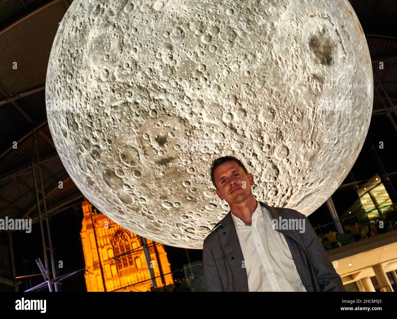Luke jerram Banque de photographies et d’images à haute résolution - Alamy
