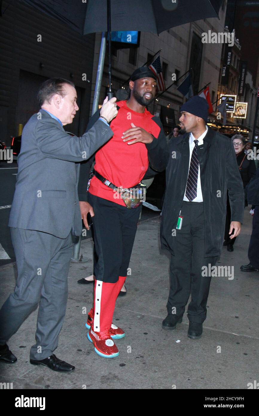 New York - NY - 20190412 Dwyane Wade s'arrête devant « Good Morning ...