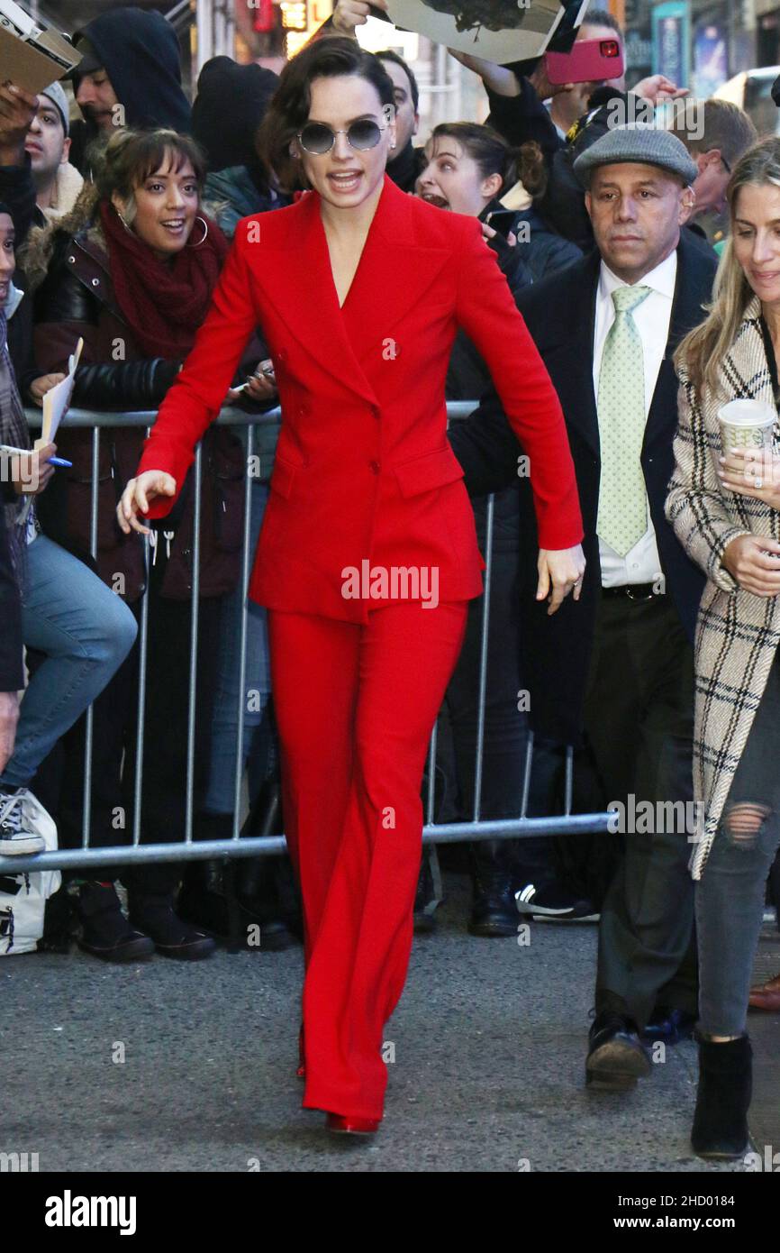 New York - NY - 20191126 Daisy Ridley fait la promotion de Star Wars: L ...