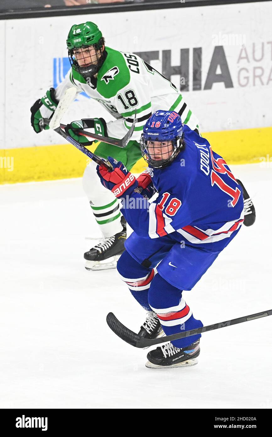L'équipe nationale américaine des moins de 18 ans, Logan Cooley (18) et ...